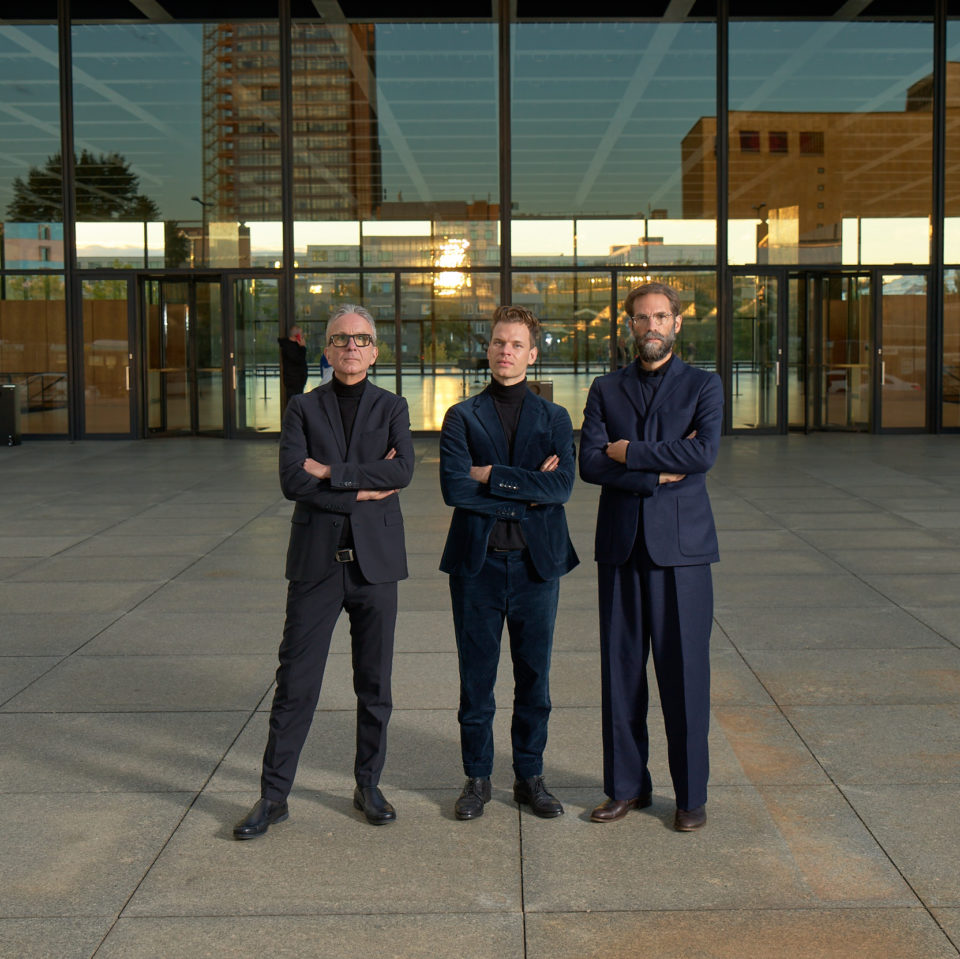 Christopher Dell » Dell–Lillinger–Westergaard